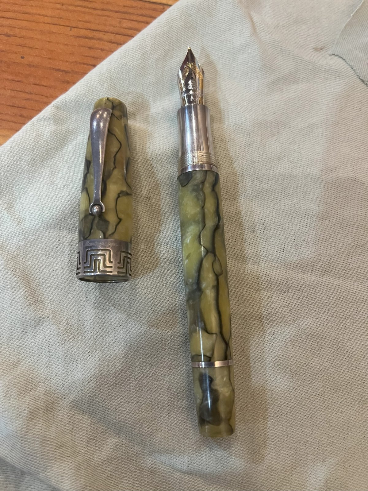 Montegrappa "Retro" stuck section - Repair Q&A - The Fountain Pen Network